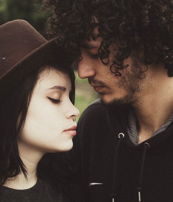 7 Ways to Tell If He’s Secretly Overstepping Boundaries