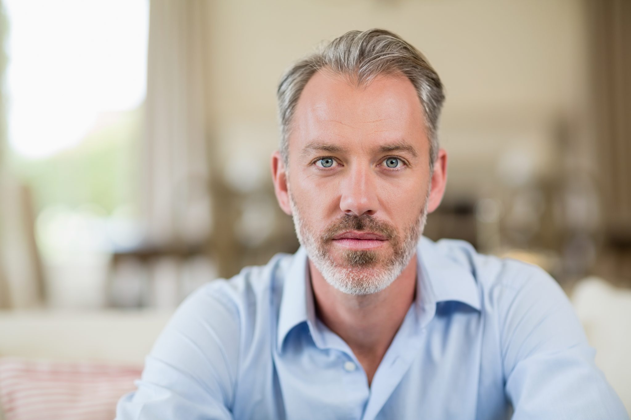Dating After 40? These 10 Red Flags Are Different Than You Think