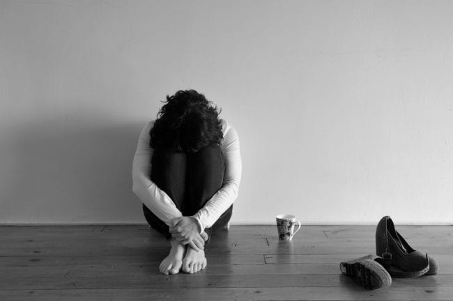 10 Red Flags You’re Emotionally Drained—But Don’t Know It