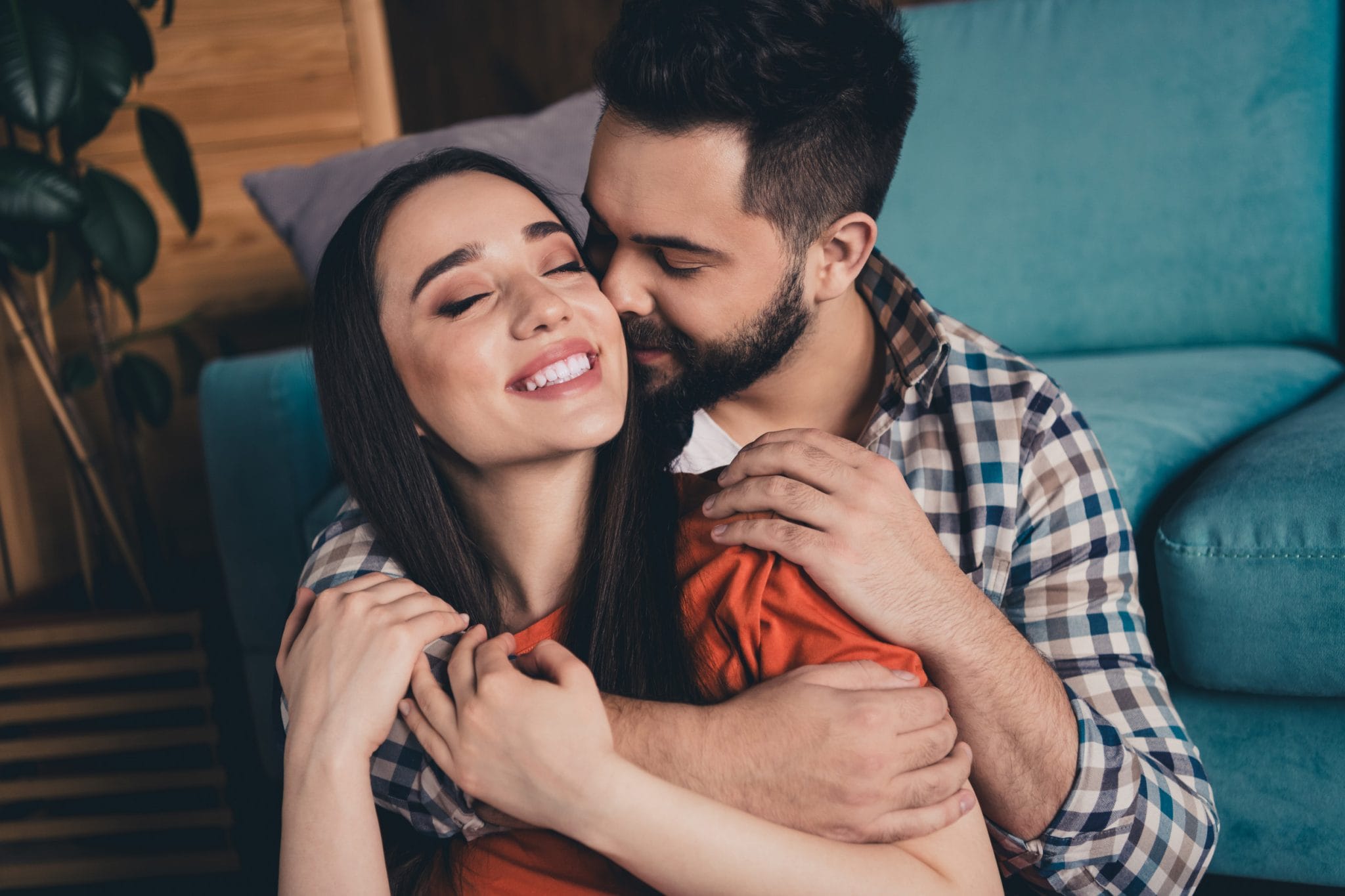 8 Types of Intimacy That Can Exist Without Romance or Sex